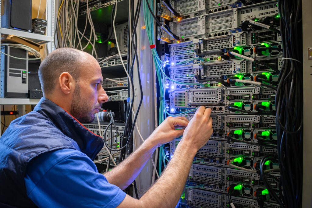 Become a Senior Network Engineer | Accredited Institute of Information ...